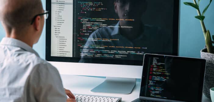 Comment devenir développeur informatique ? - Blog du Net