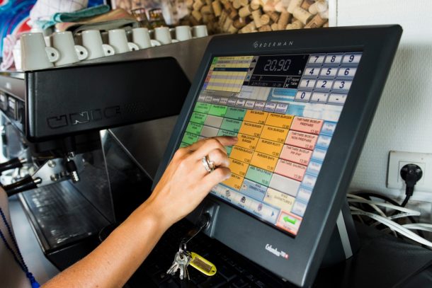 Comment utiliser la caisse enregistreuse : on vous explique
